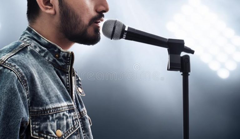 Pop Filter vs Foam Cover: Which Microphone Accessory Wins? - Eklipse.gg ...