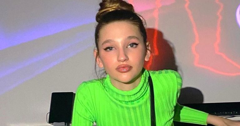 Who is Liza Anokhina? Her Age, Family, Relationship, Career