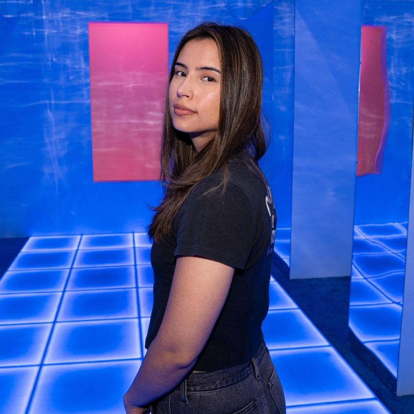 5+ Best Female COD Streamers to Watch in 2024